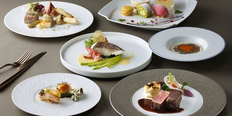 Dining DEUX MIL（ドゥ ミル）／東京ドームホテル 【Xmas2024】クリスマス特別ランチコース 全5皿（12/21～25 ...