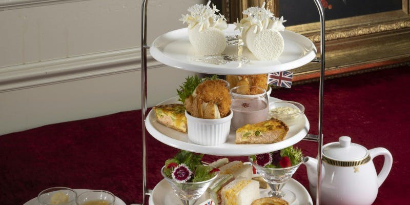 インペリアルラウンジ アクア／帝国ホテル 東京 「英国フェア」ロイヤルアフタヌーンティー（平日限定：9/1～10/31 お席お任せ2時間制 ...