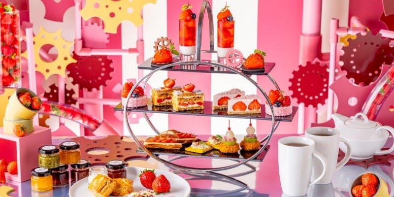 インプレイス3-3／ヒルトン名古屋 いちごアフタヌーンティー「Strawberry Chocolate Factory」 ティー プラン ...
