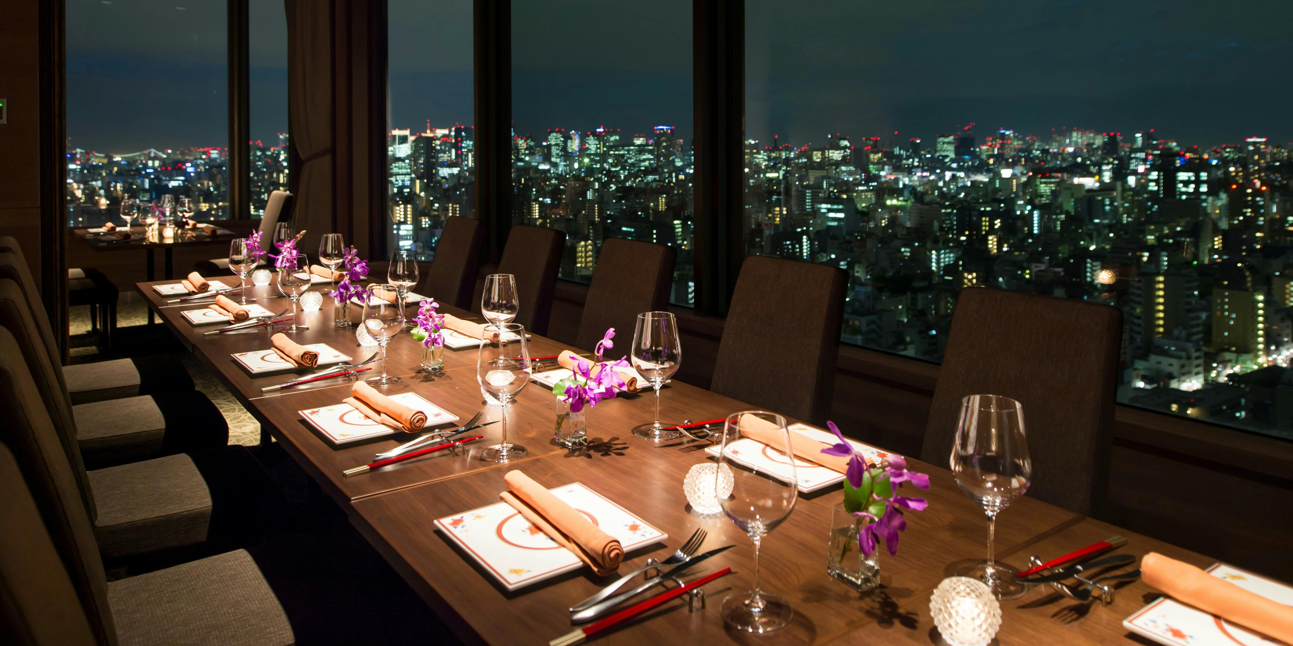 THE DINING シノワ 唐紅花＆鉄板フレンチ 蒔絵／浅草ビューホテル27F 【最大3時間利用可・個室確約】国産牛フィレ肉や北京ダックなど全6品＋飲み放題（平日限定） ディナー プラン ...