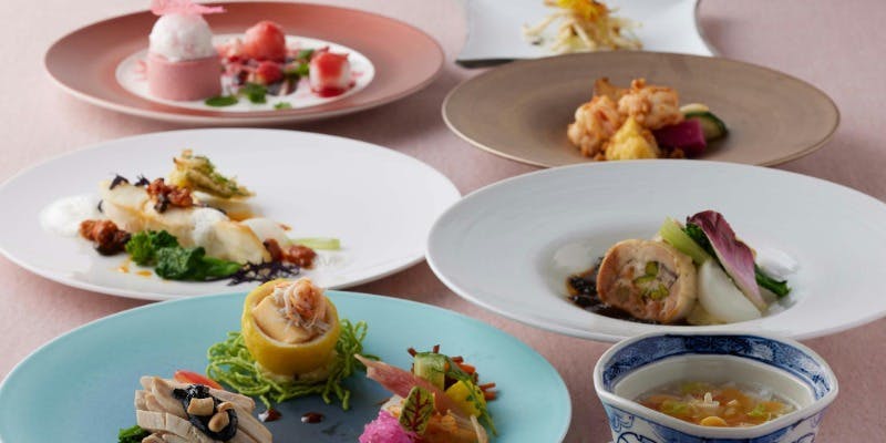 THE DINING シノワ 唐紅花＆鉄板フレンチ 蒔絵／浅草ビューホテル27F 【期間限定】メインが選べる中華＆フレンチ 苺＆桜デザート付全7品＋カフェ ランチ プラン(12269753)・メニュー