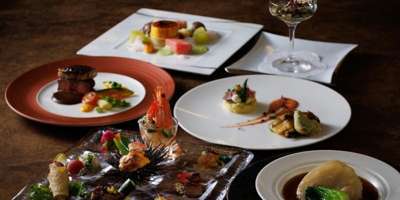 THE DINING シノワ 唐紅花＆鉄板フレンチ 蒔絵／浅草ビューホテル27F 【プレミアムシェフコース】フカヒレ姿煮や国産牛フィレなど全7品＋シャンパン＋カフェ ディナー プラン ...