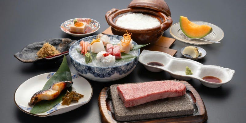 寺町よしくら 豪華絢爛！旬食材で彩る店主おまかせ＜特選会席＞＋プレミアム焼酎「魔王」1杯付き ディナー プラン(12222936)・メニュー