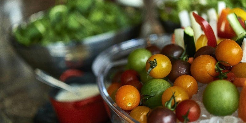 FOREST KITCHEN with Outdoor Living／ホテルメトロポリタン仙台イースト 【ランチブッフェ】選べるメイン＆前菜 ...