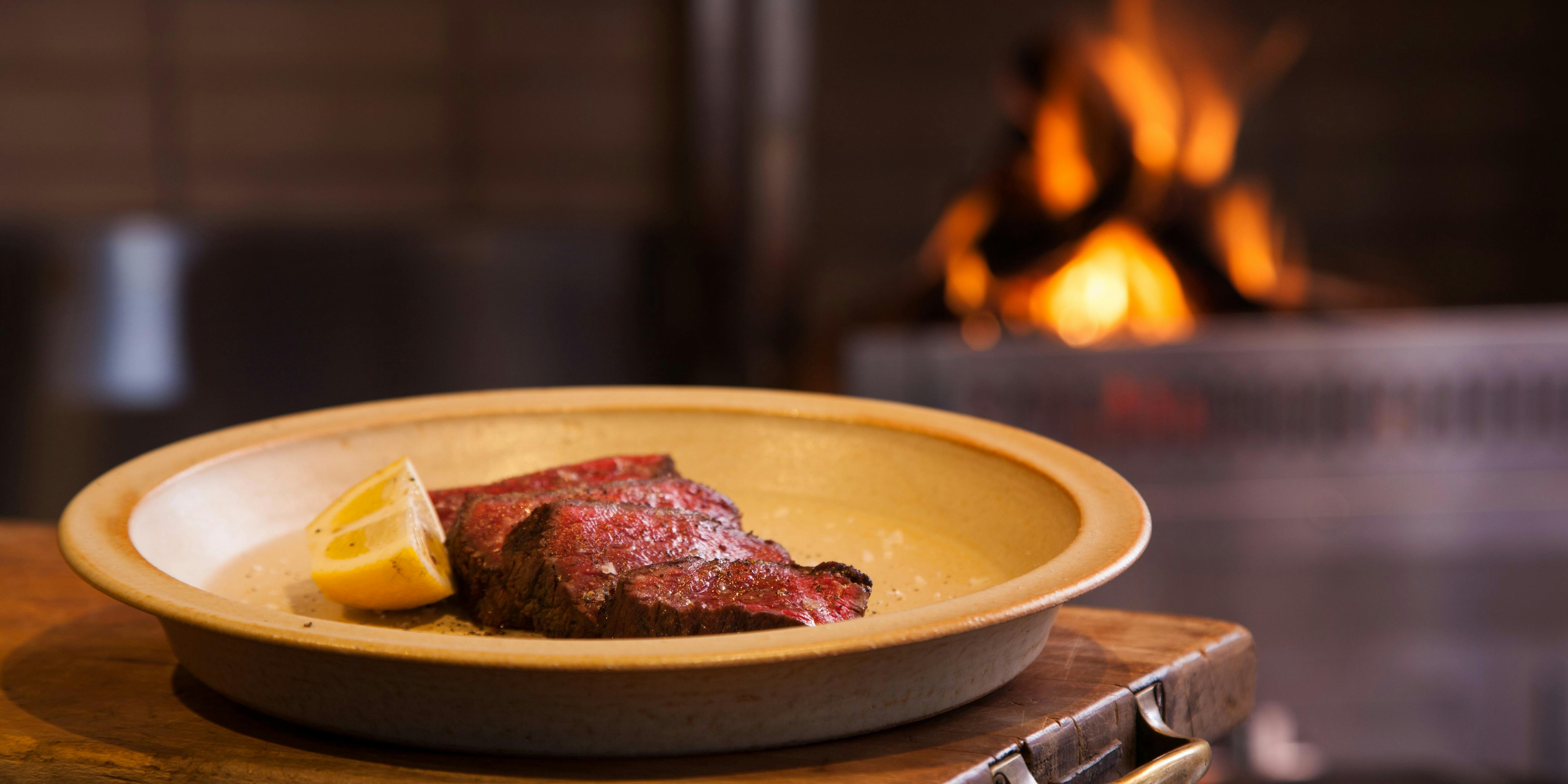 Taberna de Espana FRAGANTE HUMO 【パエリア×薪火肉コース】タパス3種と名物パエリアと薪火で焼き上げた肉2時間 ...