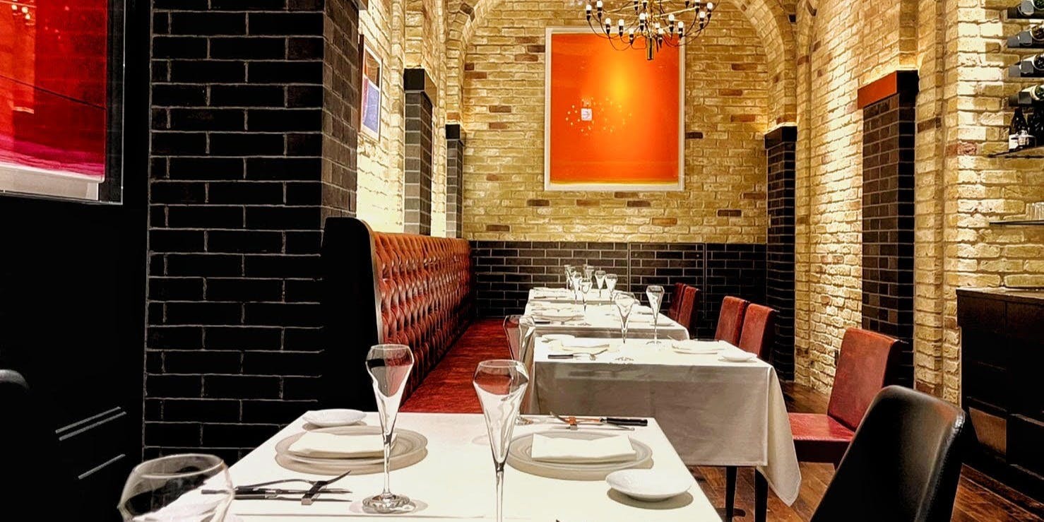 トリプルアール オオテマチ コウベビーフアンドワイン (RRR otemachi Kobebeef&Wine) - 大手町/フレンチ/ステーキ ...