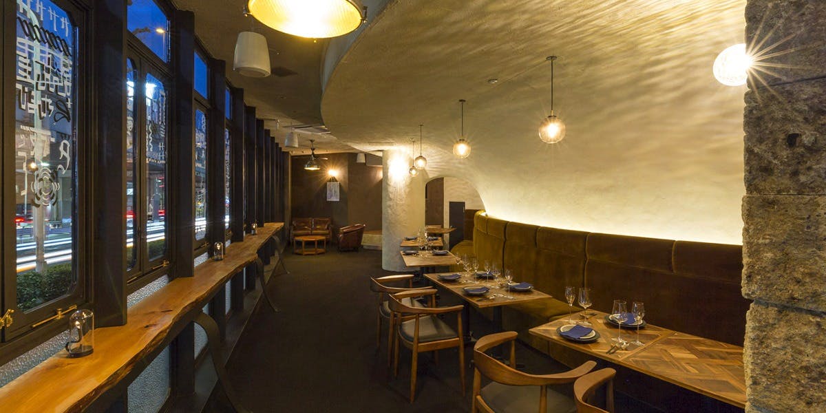 バルーム (BAROOM) - 表参道/バー [一休.comレストラン]