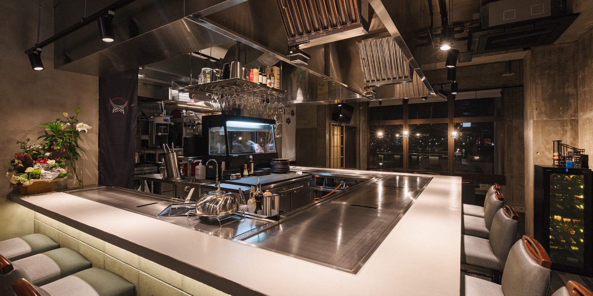 和牛鉄板焼 SASUKE (ワギュウテッパンヤキ サスケ) - 北谷/鉄板焼 [一休.comレストラン]