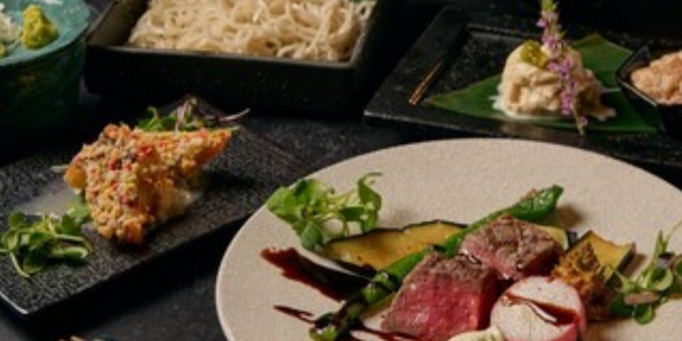 modern Japanese AMANE 横浜フロント店 【茜akane】国産黒豚のローストステーキとお蕎麦を楽しむ満喫コース ランチ ...